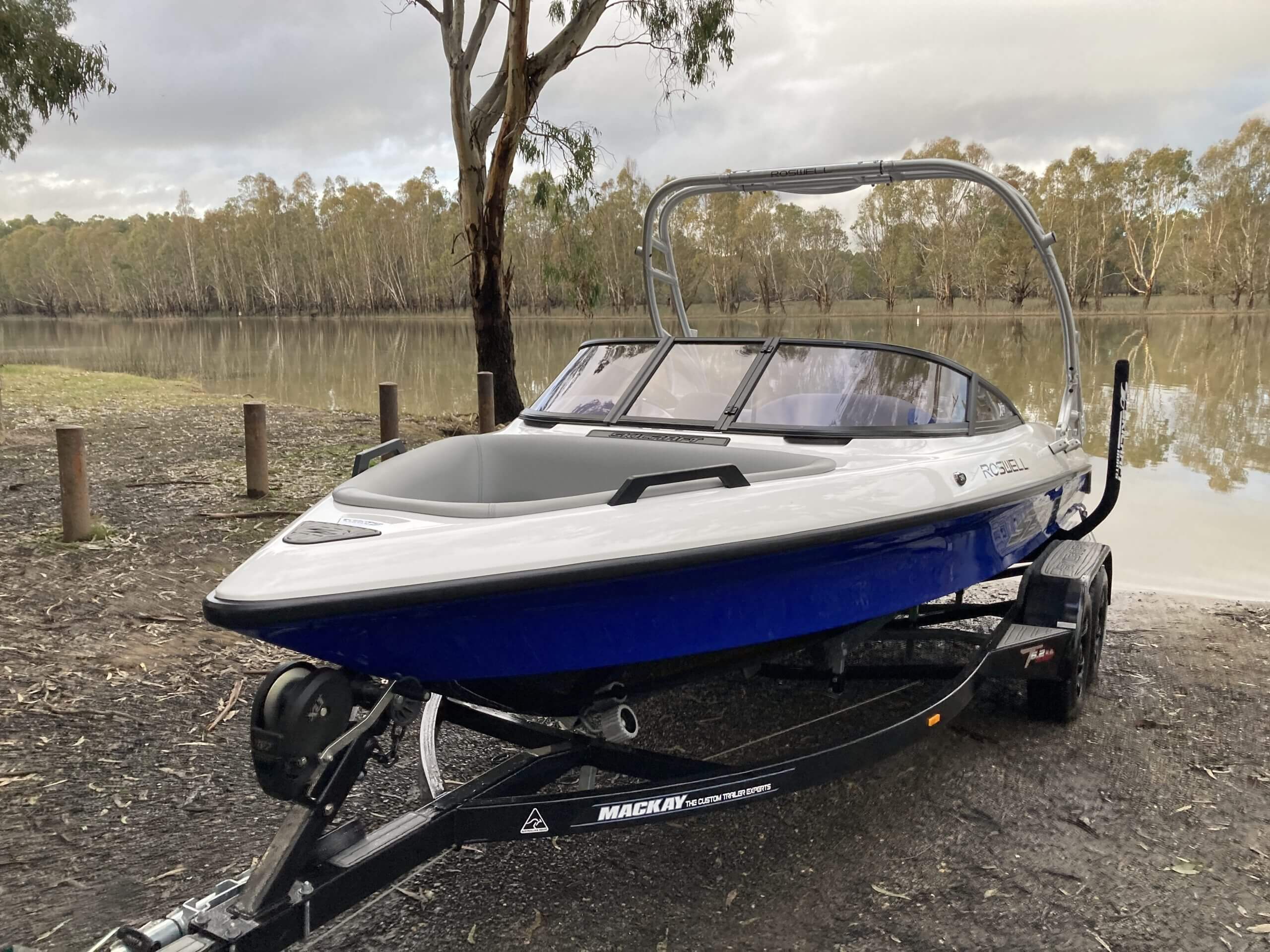 Senator Mid Mount | Skicraft Boats | Canobolas Caravan & Marine Centre